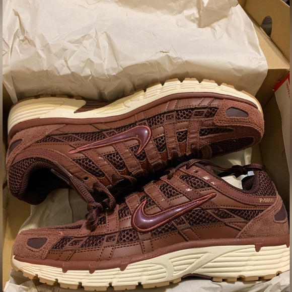 Nike | Shoes | Nib Nike P600 Dark Ponyburganndy Crush Mens 8 Womens 95 ...